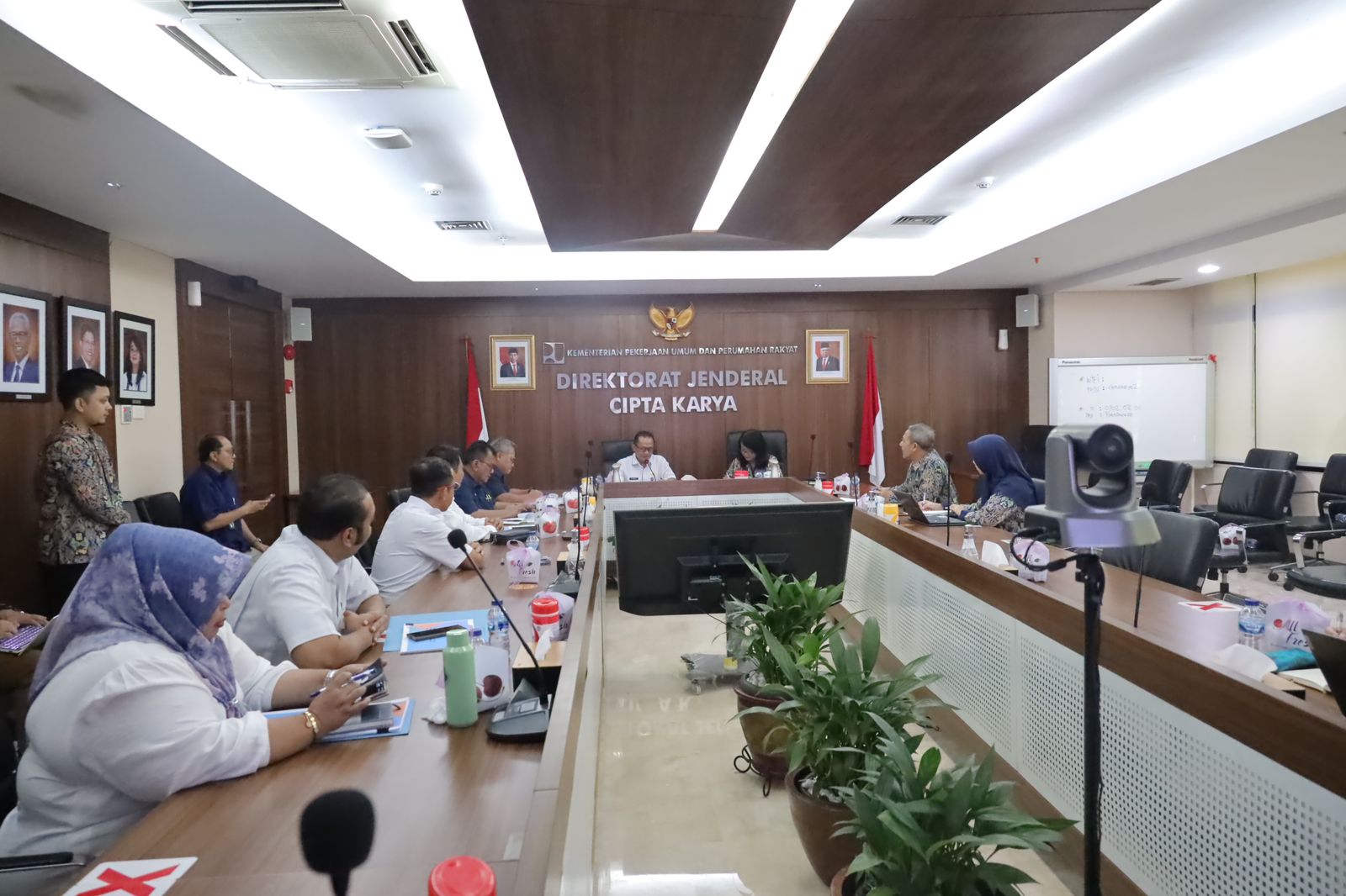 Pemerintah Kota Bekasi - terus lakukan upaya pemenuhan kebutuhan air bersih pj wali kota bekasi ...